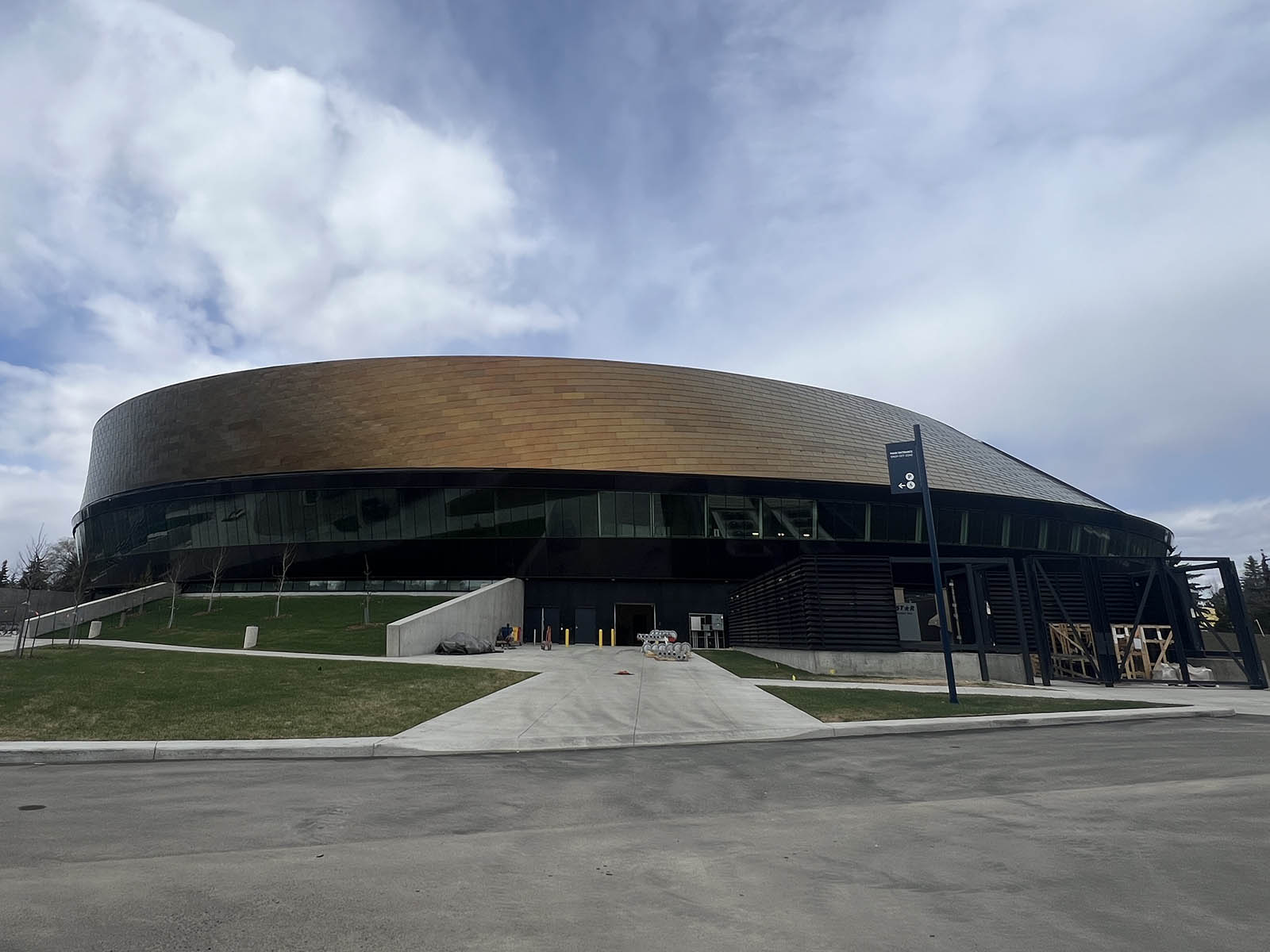 Coronation Park Sports and Recreation Centre | City of Edmonton