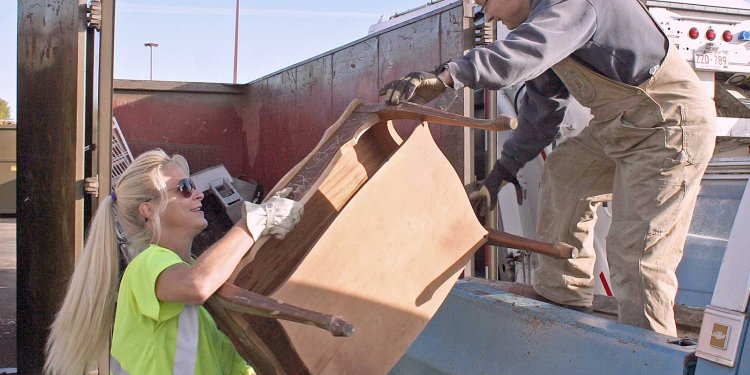 Excess Garbage Program | City of Edmonton