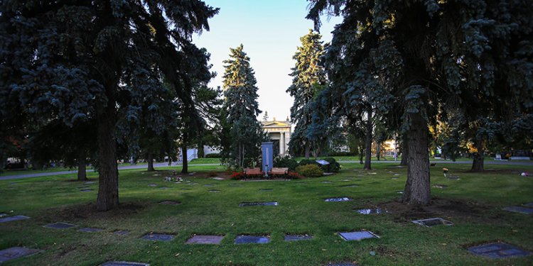 Municipal Cemeteries | City of Edmonton