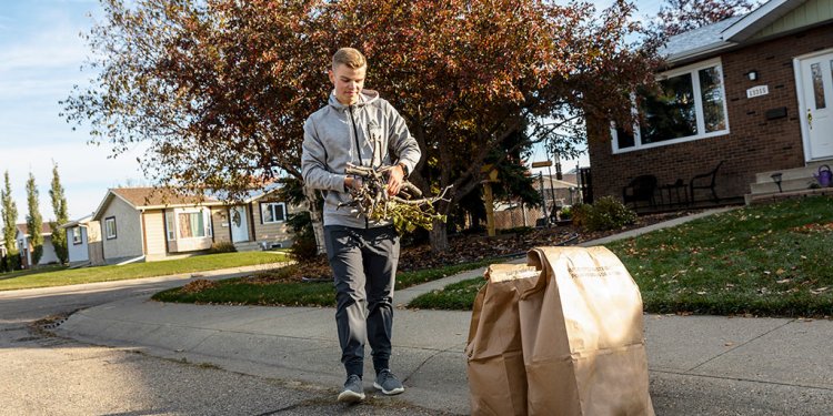 Yard Waste Collection and Options | City of Edmonton