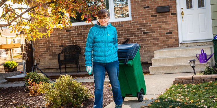 Yard Waste Collection and Options | City of Edmonton